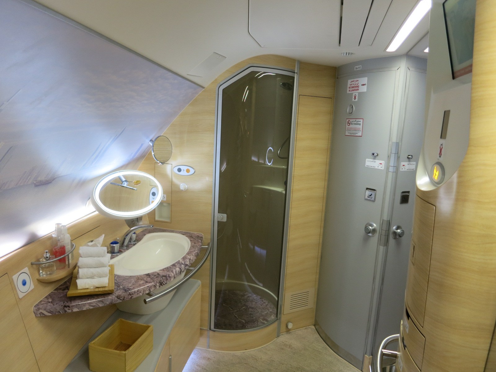 New Life Breathed into the Airbus A380 Program By... Iran Air?! - View ...