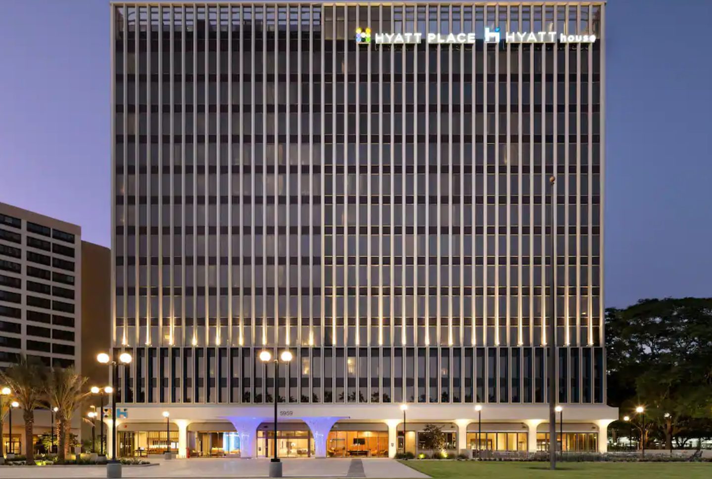 Should Hyatt Partner With A Corrupt Former Illinois Congressman? - View ...