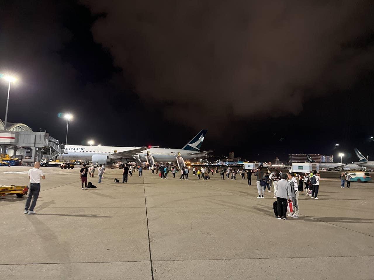 11 Hospitalized After Los Angeles-Bound Cathay Pacific Flight Aborted ...