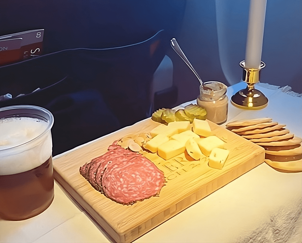 Elevating Air Travel: Passenger's Lavish Inflight Picnic Turns Heads ...