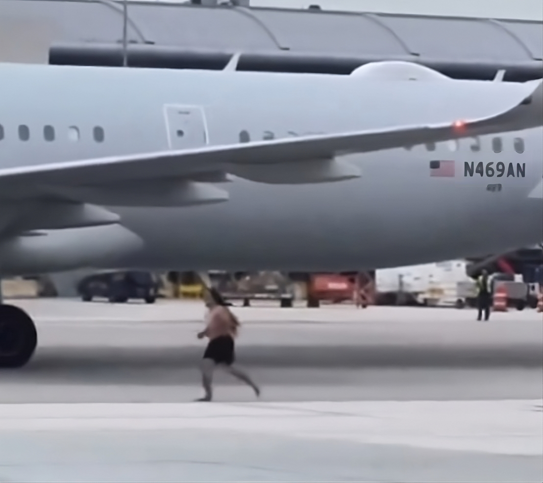 Shirtless Man Sprints Past American Airlines Jet At LAX, Tackled by ...