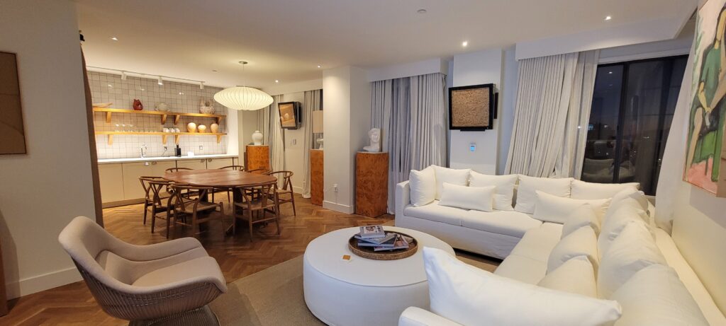 Easiest Hotel Status Ever—Credit Card Status Alone Unlocks Top Tier ...