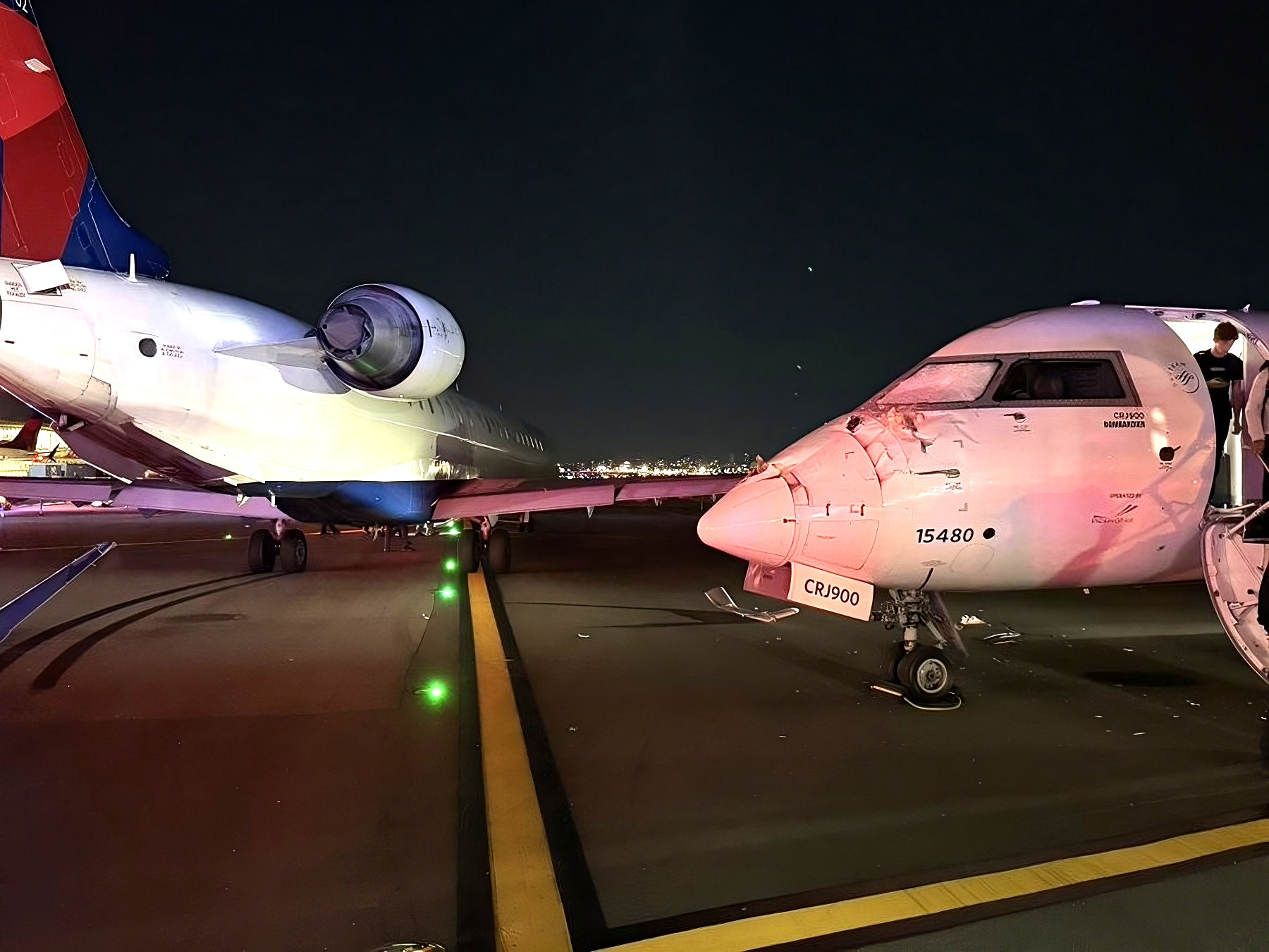 Cockpit Smashed As Delta Regional Jets Crash On LaGuardia Taxiway, Flight Attendant Injured ...