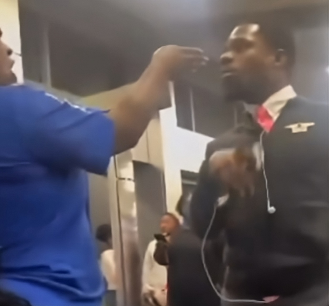 “Clean It Up!” Delta Flight Attendant Squares Off With Southwest Gate ...