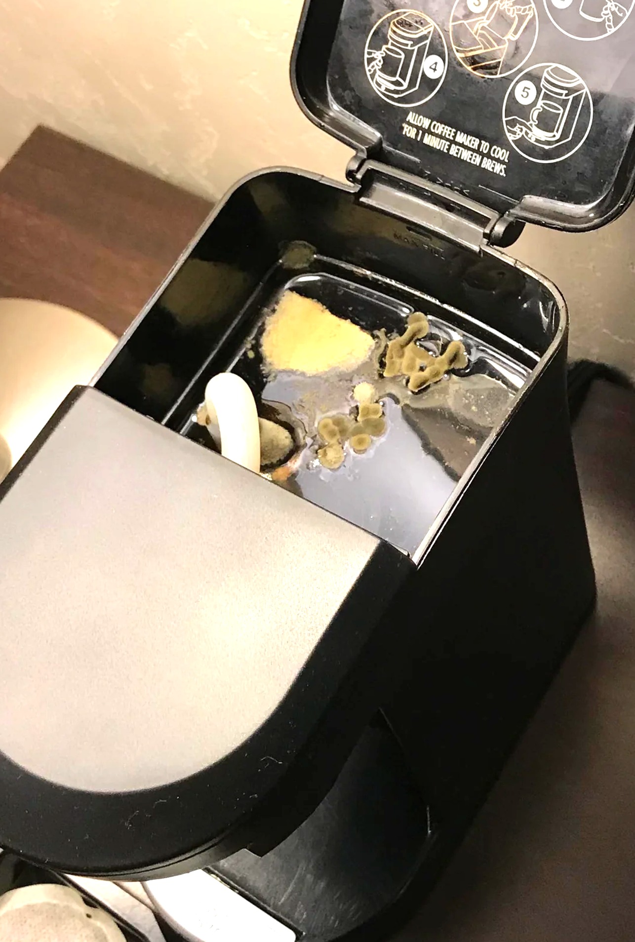 Guests Charged $16 For In-Room Coffee At W Las Vegas As Visitors Pull ...
